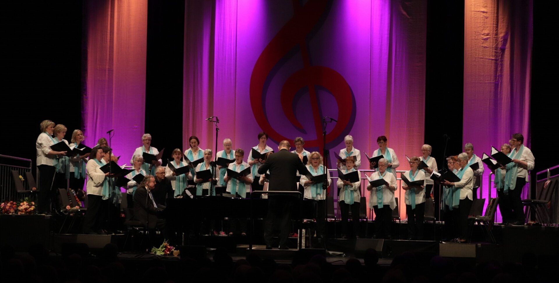 Troisdorf City | Vorweihnachtliches Konzert des Frauenchors FURORE ...